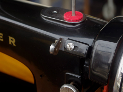 No.744 SINGER 188U シンガー製 職業用足踏みミシン：アンティークミシン修理士の工房 足踏みミシン・手回しミシンのミシン一番店